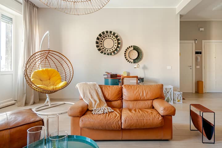 Henry's House Elegant 2 Bedrooms, 2 Bathrooms - Parma