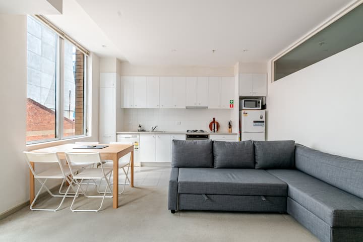 Spacious Cbd Apartment - Australia