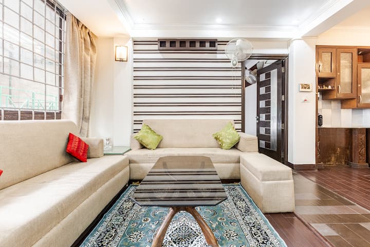 Whispering Pines | 3 Bhk | Mall Road | Jacuzzi - 穆索里