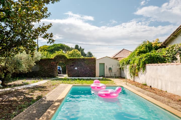 Belle Maison Proche Arles, 4 Chambres - Beaucaire