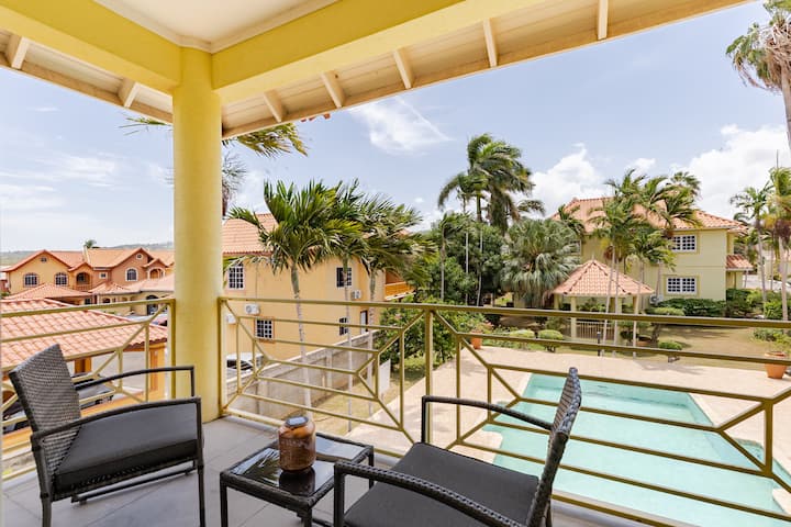 Chic 1br Hideaway In Quiet Gated Community - Montego Bay