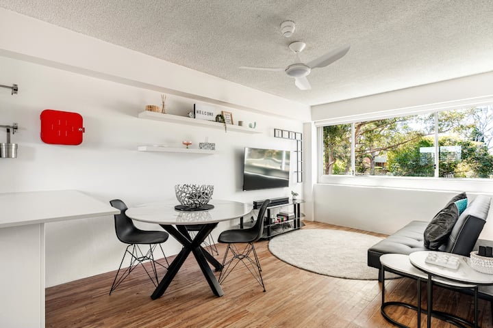 Neutral Bay Beauty - Prime Harbour Spot! - Mosman