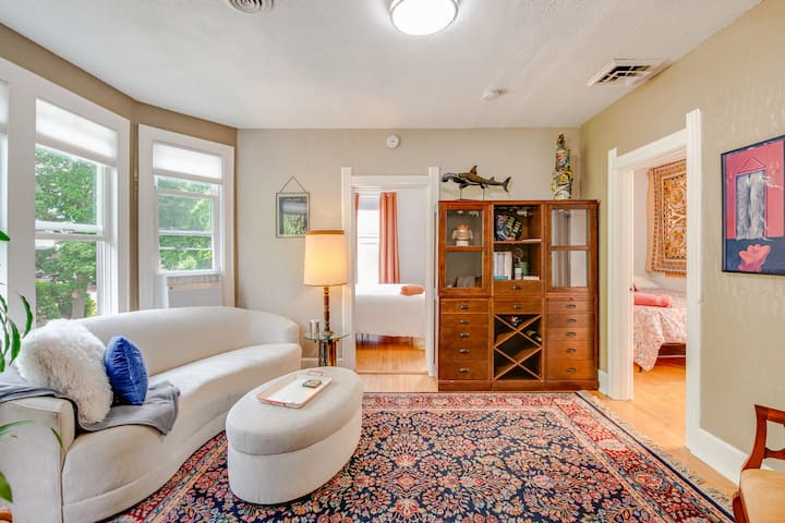 East Side Living, Brady Street! - Milwaukee