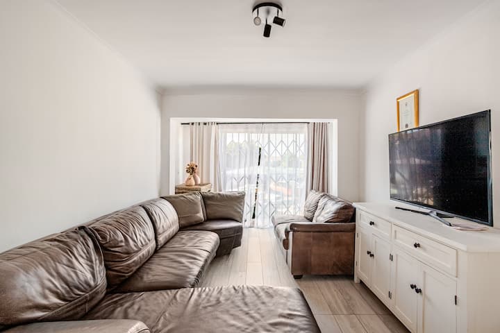 Pazororo Place - Western Cape