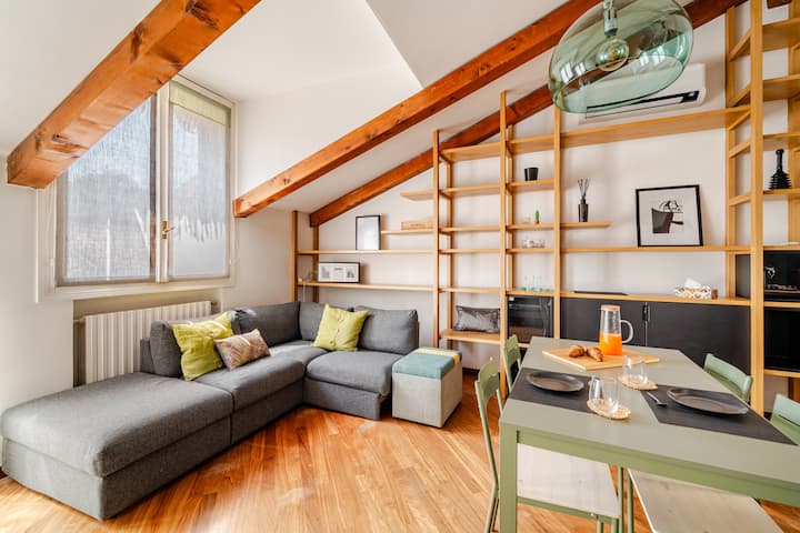 Top Floor Terrace Retreat In Authentic Bologna - Bologna