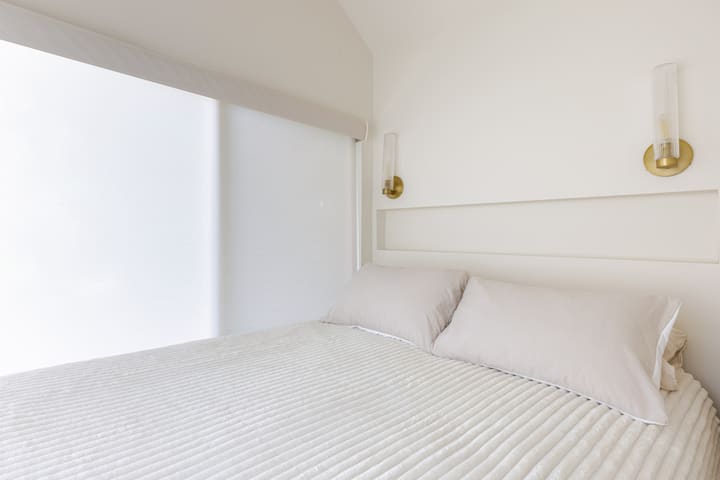 Mid-century Modern Tiny House - Washougal, WA