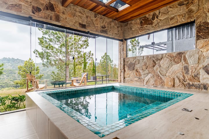 Chalé De Luxo Com Piscina Aquecida E Lareira - Campos do Jordão