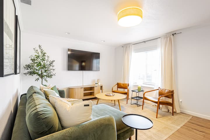 Furnished 3br In Tracy | Comfortable Longer Stays - Tracy, CA