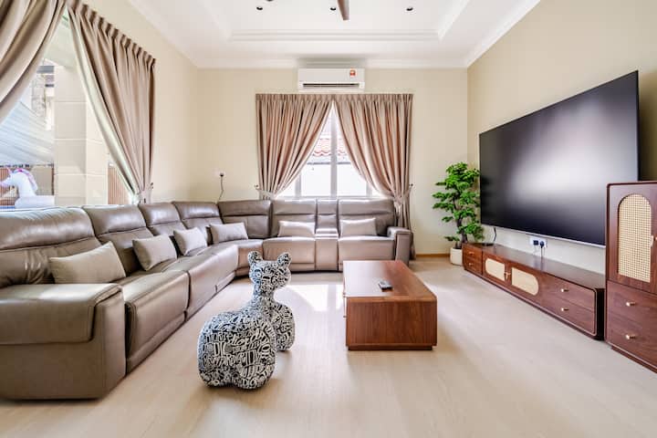 Dreamwood Villa Sakeh · 22 Pax | Pool · Ktv · Bbq - Muar