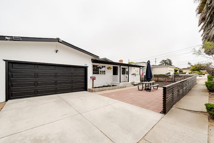 Relax & Entertain Marina Luxury Home Str25-000050 - Seaside, CA