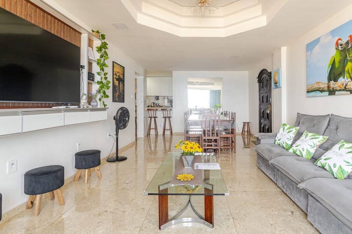 Apartment With Full View Of Copacabana Beach - Rio de Janeiro