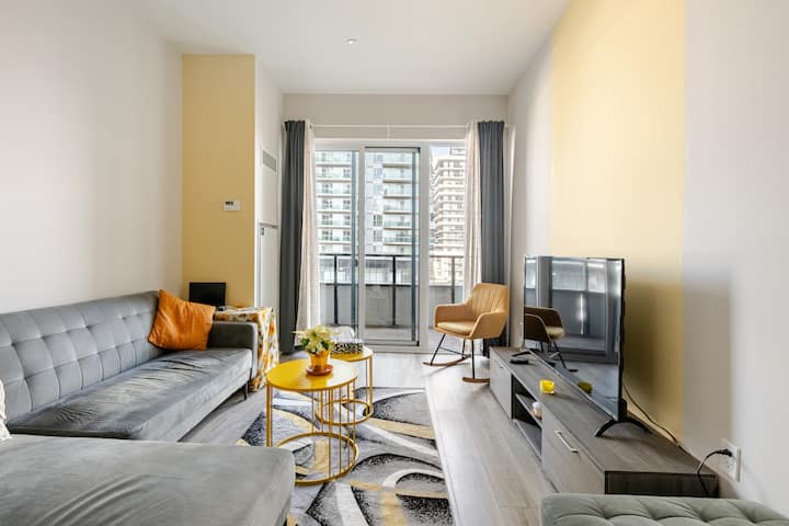 Cozy One Bedroom In Shore Breeze , Free Parking - Toronto