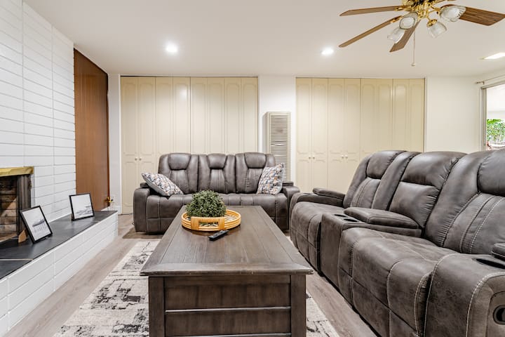 Modern Retreat By The Mountains - San Bernardino, CA