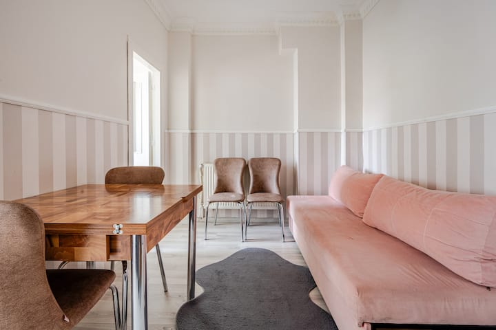 1 Min To Metro & Tram, 2 Ac,3 Bedroom,5 Star - Bahçelievler