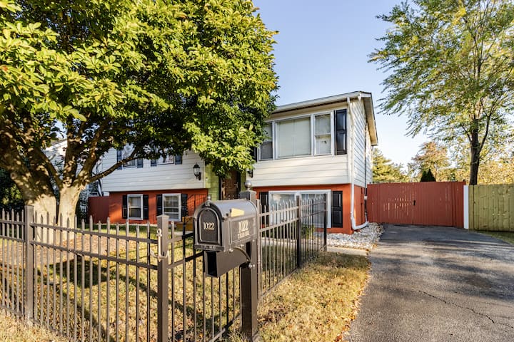 5 Br House With Ev Charger Near Downtown Annapolis - Annapolis, MD