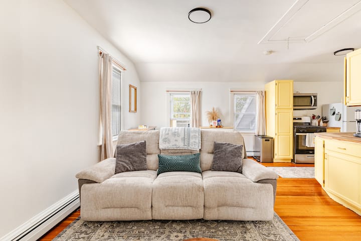 The Lovers Cottage – A Cozy Retreat In Hope, Prov - Providence, RI