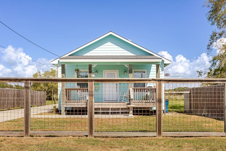 Cast A Wave Cottage - Rockport, TX