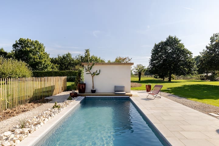 Villa 200m²- Piscine Chauffée Aux Portes De Lyon - Saint-André-de-Corcy