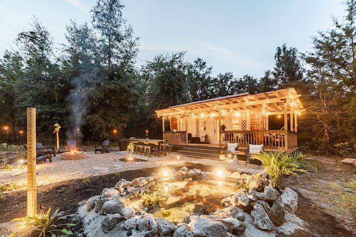 Zen Tiny Home 4 Min To Springs, Firepit & Grill - Florida