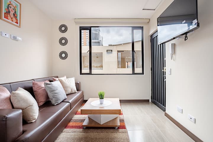 Confort, Cerca Clinica La Colina, C.c Bulevar Niza - Bogota