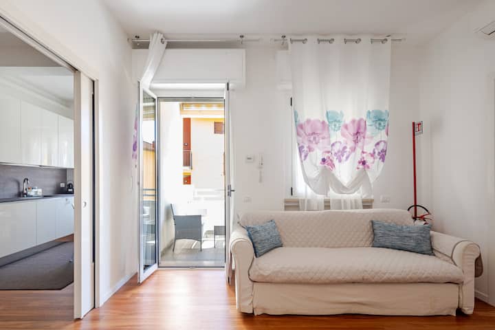 Lady Lake: Il Tuo Rifugio Perfetto - Como