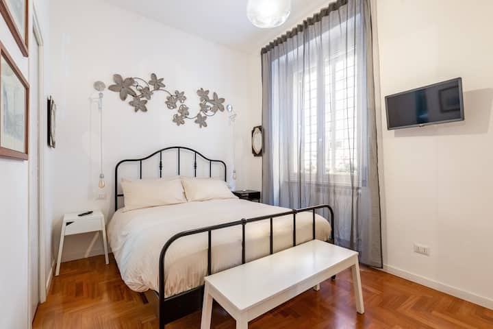 Ferruccio Apt Near Colosseum - Wi-fi Fibra Veloce - Rome