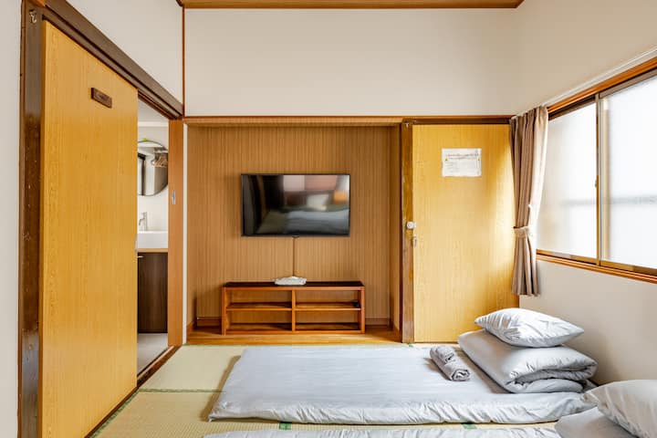 Great location, 3-minute walk to Sensoji Temple! Feel the healing of ...