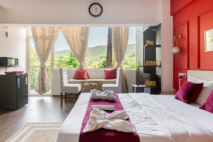 Red Palms By Boho- Forest Facing W/ Pool - Anjuna