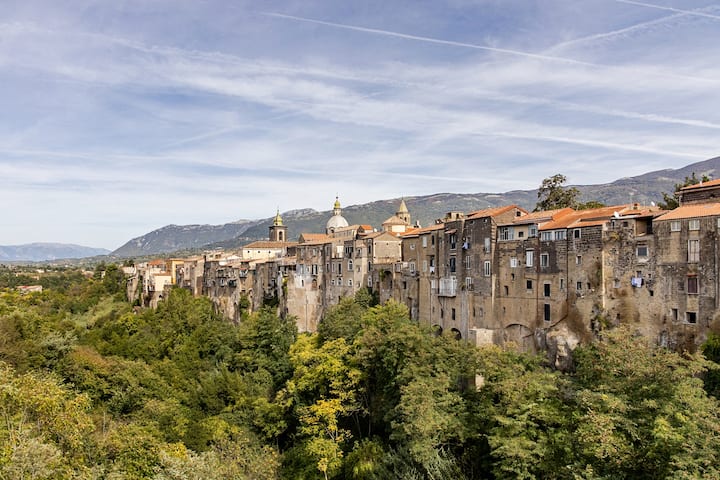 Gaia: Cozy Antique Semi-basement In Old Town - Cervino