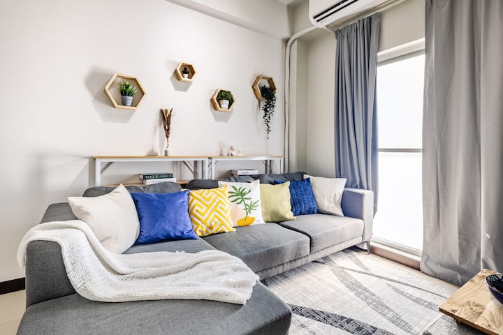 Cozy 2br Garden View Near Airport | Work & Leisure - Parañaque