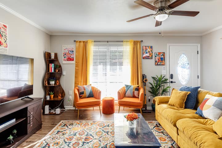 Colorful & Cozy Home In Columbus - Columbus, GA