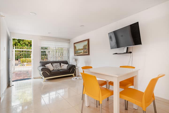 Casa Familiar Espaciosa | Corazón De Santa Marta - Santa Marta
