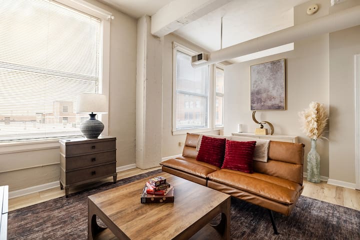 Premium Downtown Loft• Gym• Suana• Wifi • Comfort - Cleveland