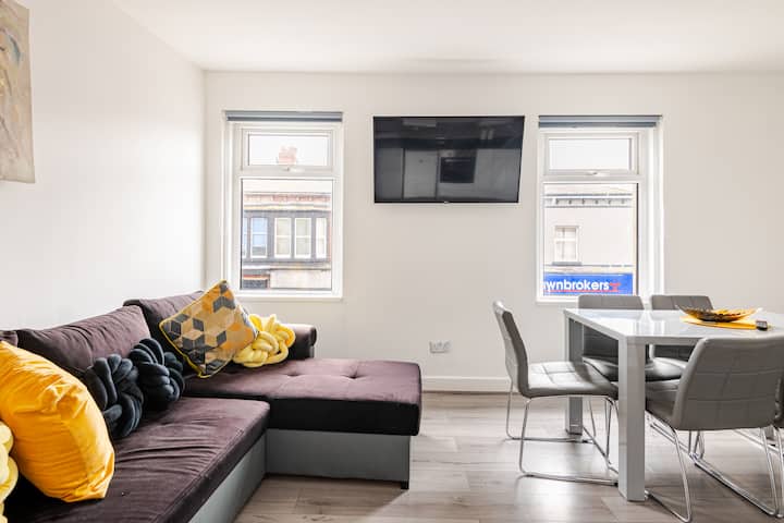 Central Suite Apartment Blackpool - Blackpool