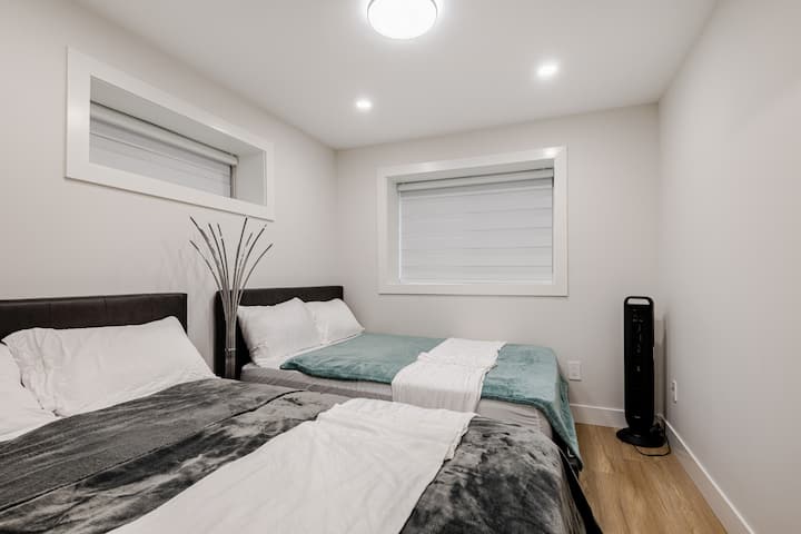 Metrotown Area, New House:2 Bedroom,5 Beds,2 Baths - Vancouver