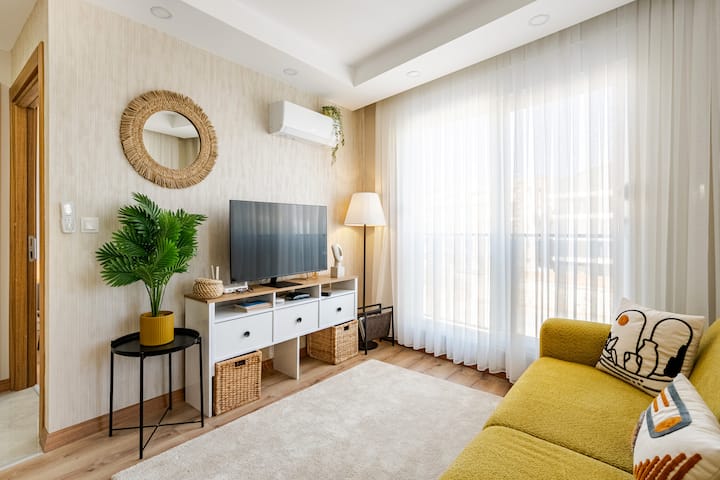 Modern & Cozy • 1000mbps Internet • Central - Turkey