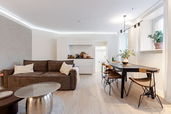 Elegant Retreat At Mauerpark – Private, Arkonakiez - Berlin