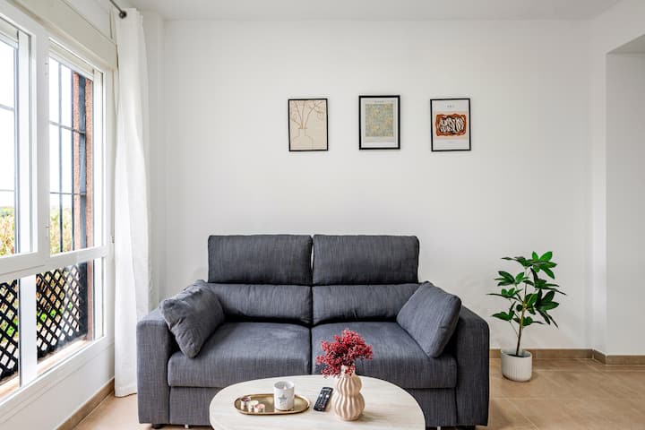 10 Min Away From Seville Nice Studio Easy Parking - Coria del Río