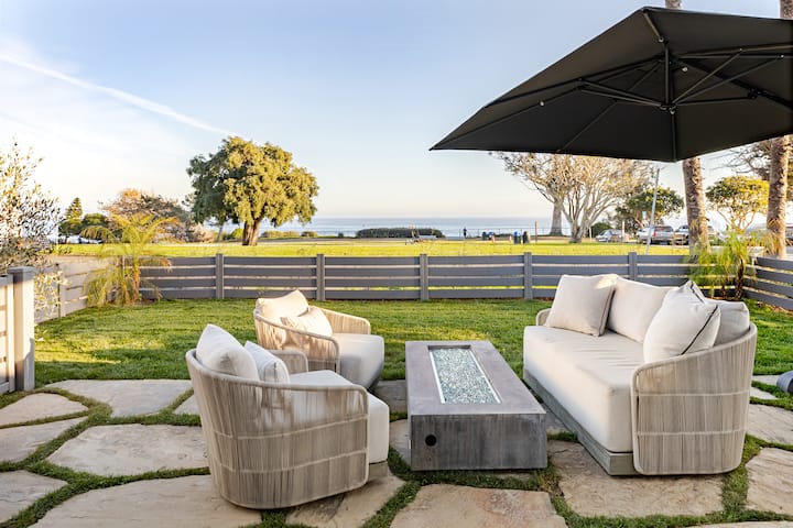 Oceanfront Luxury 4 Bed/4 Bath, Spa, Beach Access - 샌타바버라