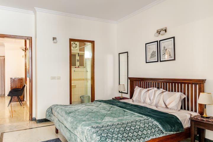 Elite Urban Retreat - New Delhi