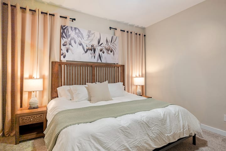 Private Guest Suite •King Bed •Quiet & Easy - Arizona