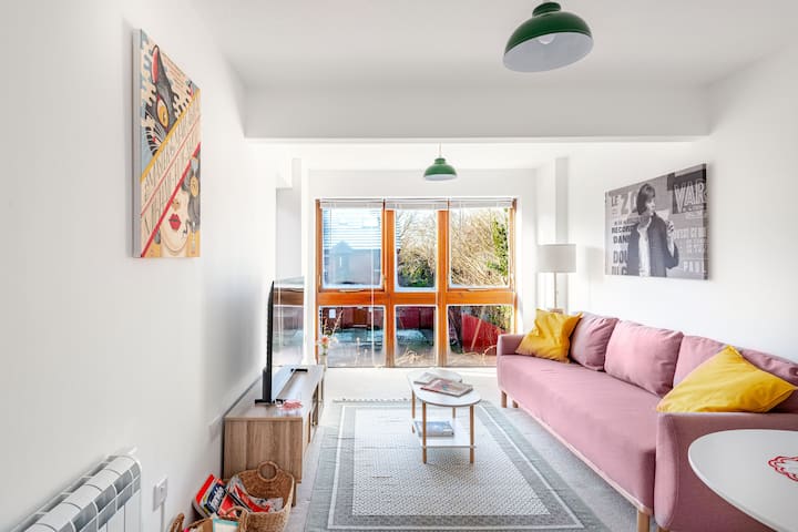 Modern, Light-filled Oxford Flat: Free Parking - Oxford