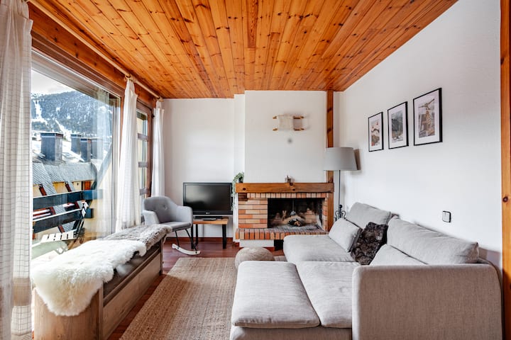 Cozy Apt | Walk To Slopes | Niu By Palmera - Alp, Catalonia