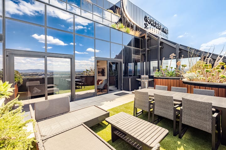 Sky One Penthouse 3br 3bath Huge Terrace W/ Pool - Mitcham