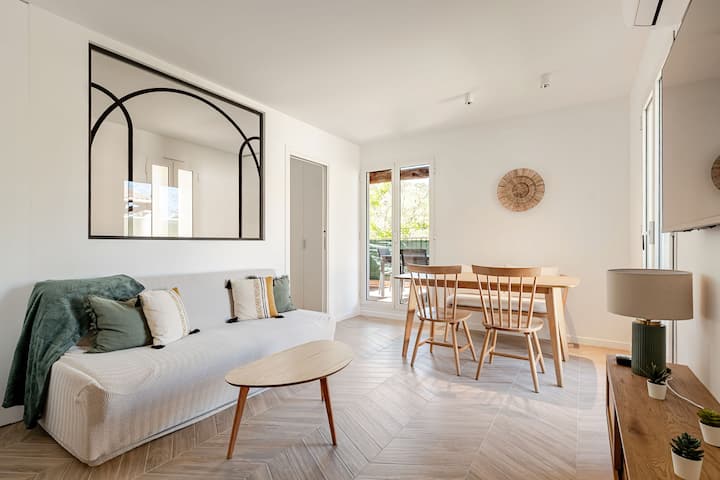 Appartement Charmant Avec Terrasse, Village à Pied - Valbonne