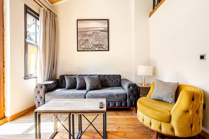 Cozy 2+1, Redecorated, 5 Min. To İStiklal Street - İstanbul