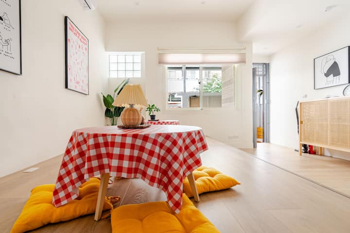 日常靜所/靜巷拾光/逢甲夜市/台中歌劇院 - Taichung City