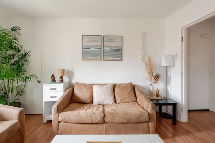 Budget-friendly 2br/2ba  Walkable To Events - Virginia Beach, VA