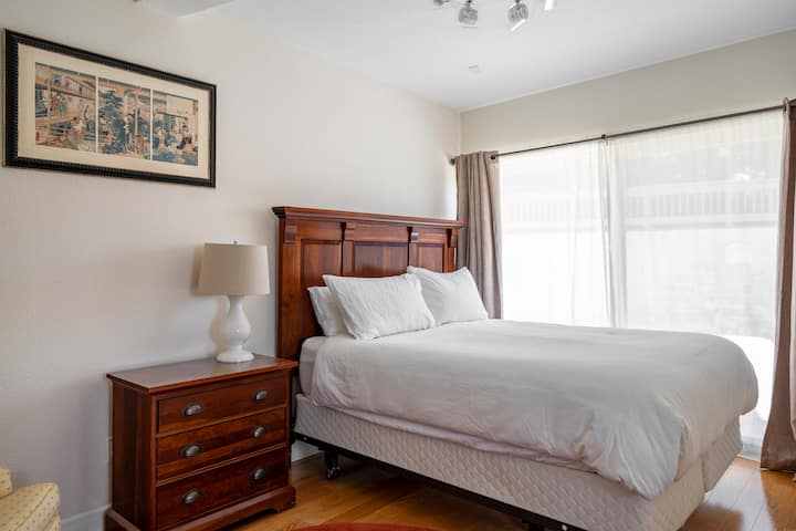 Gorgeous Airy Convenient Getaway - Sterilized - Liberty Station - San Diego