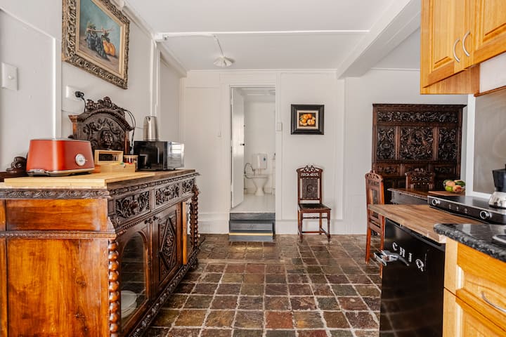 Character Apt-free Parking-walk To Cbd/valley - Balmoral